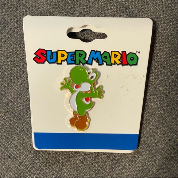Nintendo | Accessories | Nip Nintendo World 20 Super Mario Yoshi Pin ...